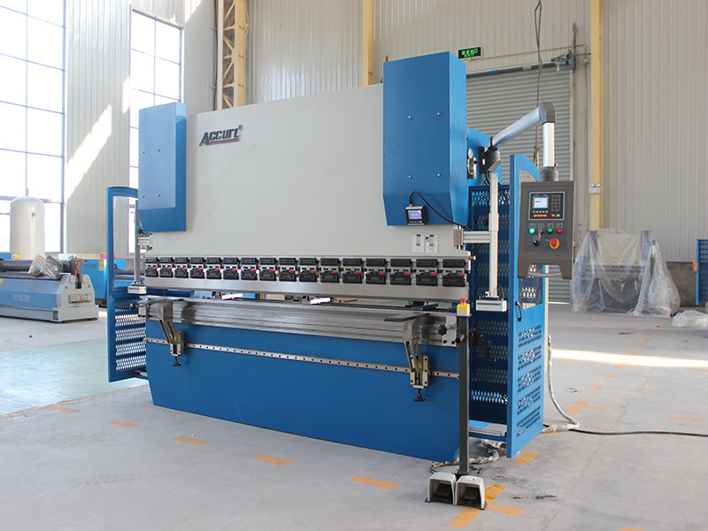 Wc67K 100t siemens servo macchina piegatubi lamiera CNC pressa ...